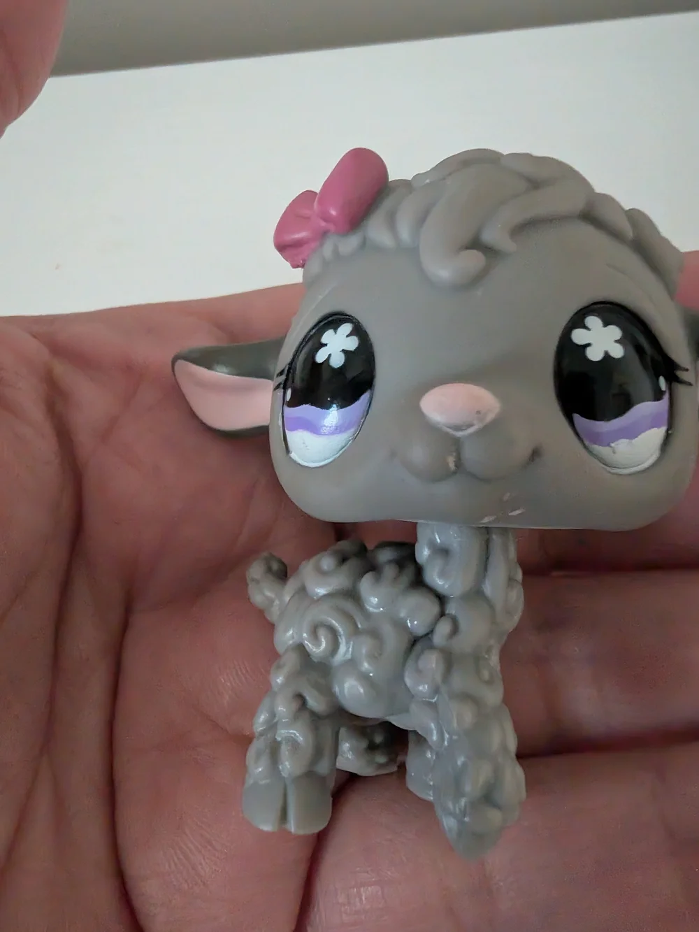 Toys | Authentic Littlest Pet Shop Lps Dark Grey Lamb Sheep Pink Bow ...